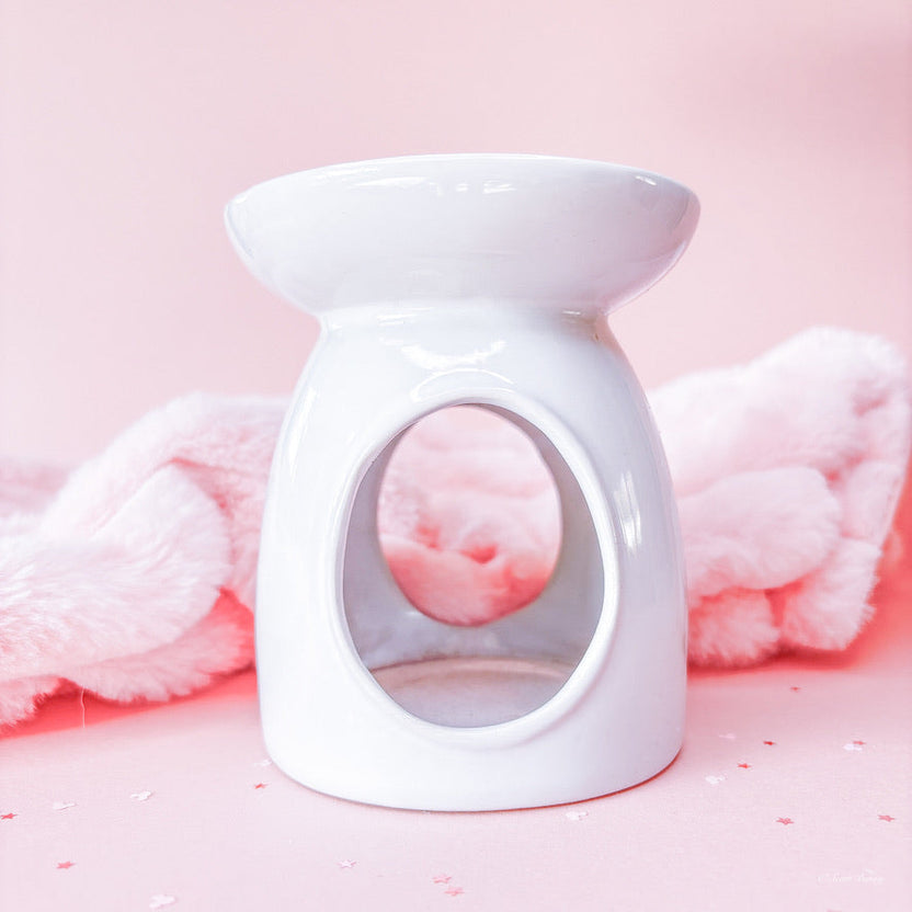 What Does Pomegranate Smell Like? Juicy & Tangy Notes – Scent Bunny